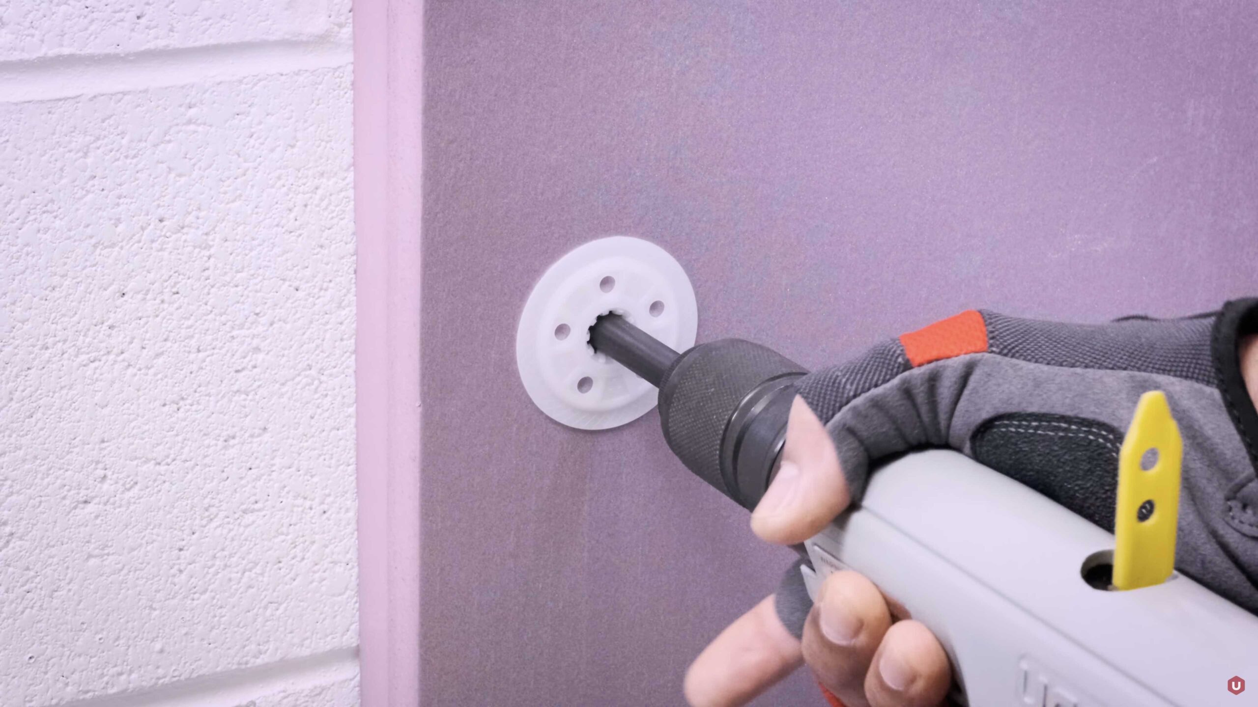 Plastic Insulation Fasteners with Pins - UCAN - Fastening Products